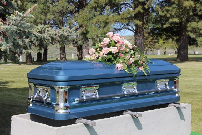 5 Differences Between Sealer & Non-sealer Caskets - Funeral Basics